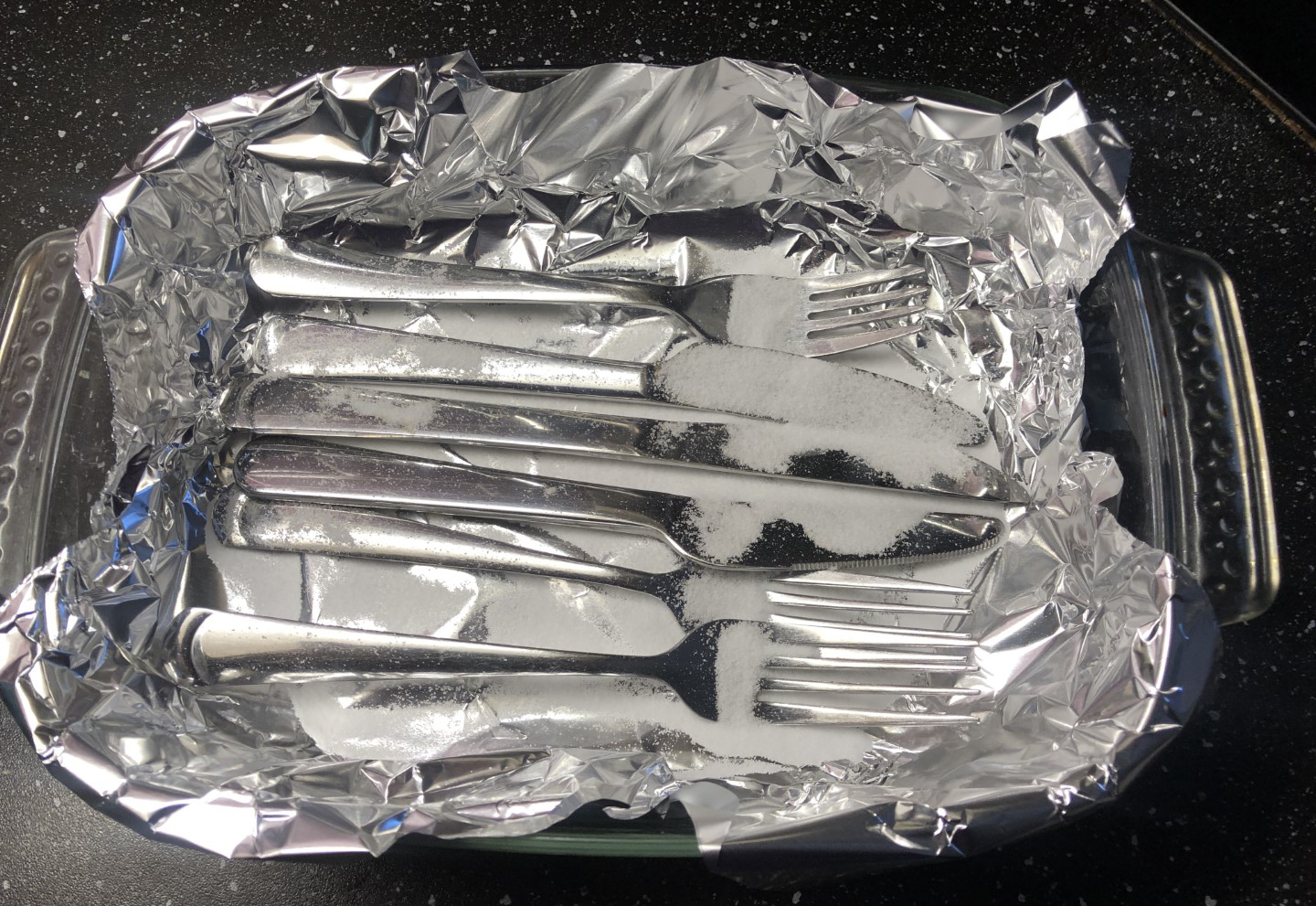 How To Clean Cutlery With Baking Soda (or bicarbonate of soda ...