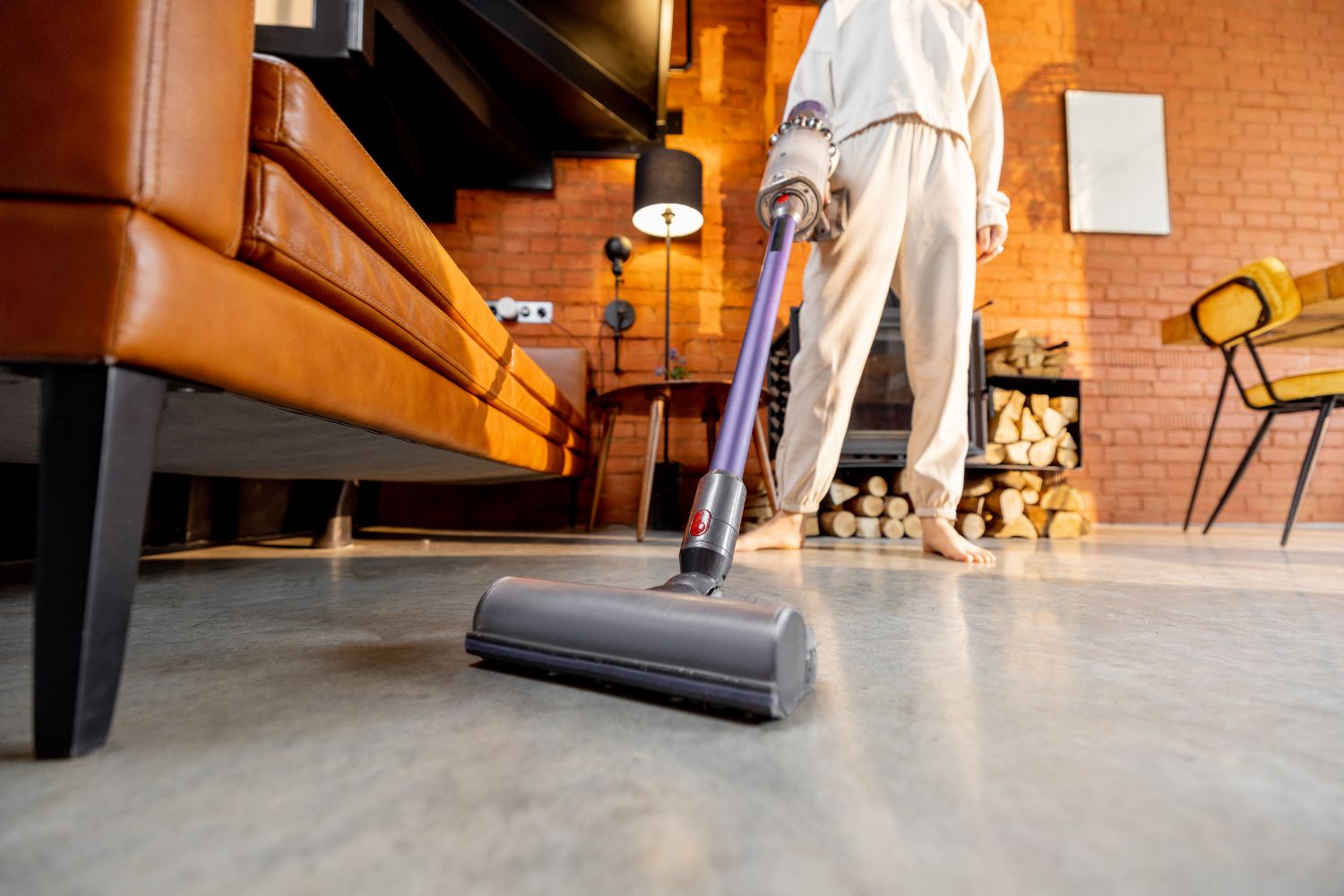 Keep Your Home Dust-Free With These Bordlerline Genius Cleaning Hacks ...