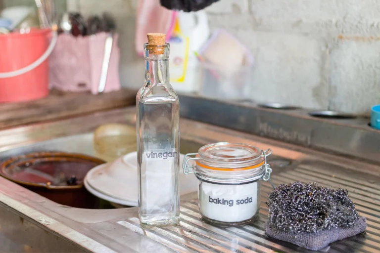 Can You Use Laundry Detergent To Wash Dishes? - Sparkling Penny