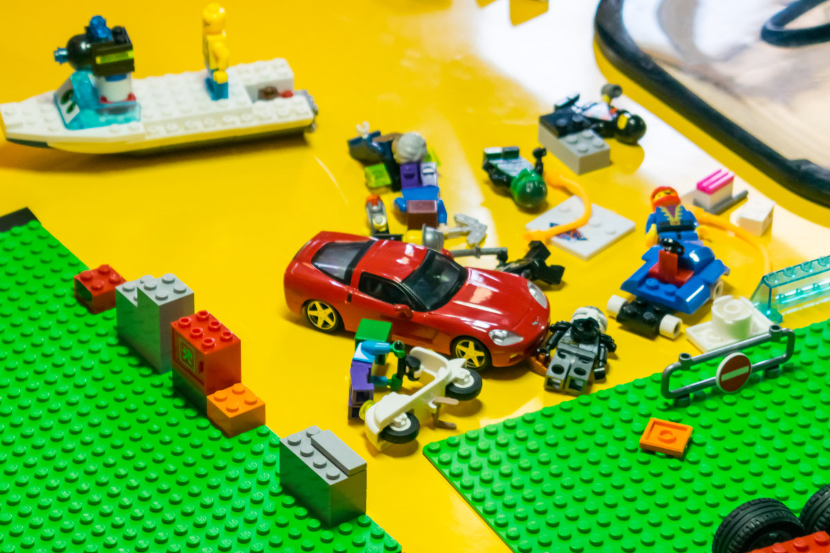 How To Keep LEGO Dust Free (and quickly clean it off) - Sparkling Penny