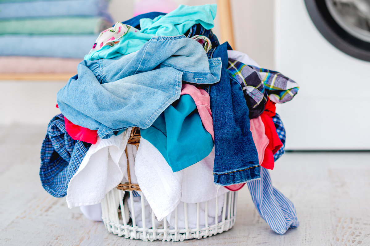 How To Wash Clothes Without Soap - Sparkling Penny