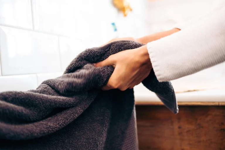 How To Wash Your New Towel For The First Time - Sparkling Penny