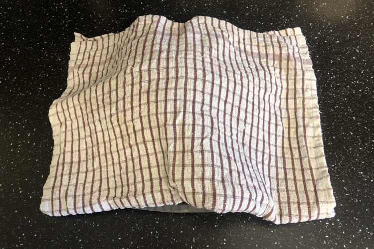 How To Keep Turkey Warm Without Drying It Out - Sparkling Penny